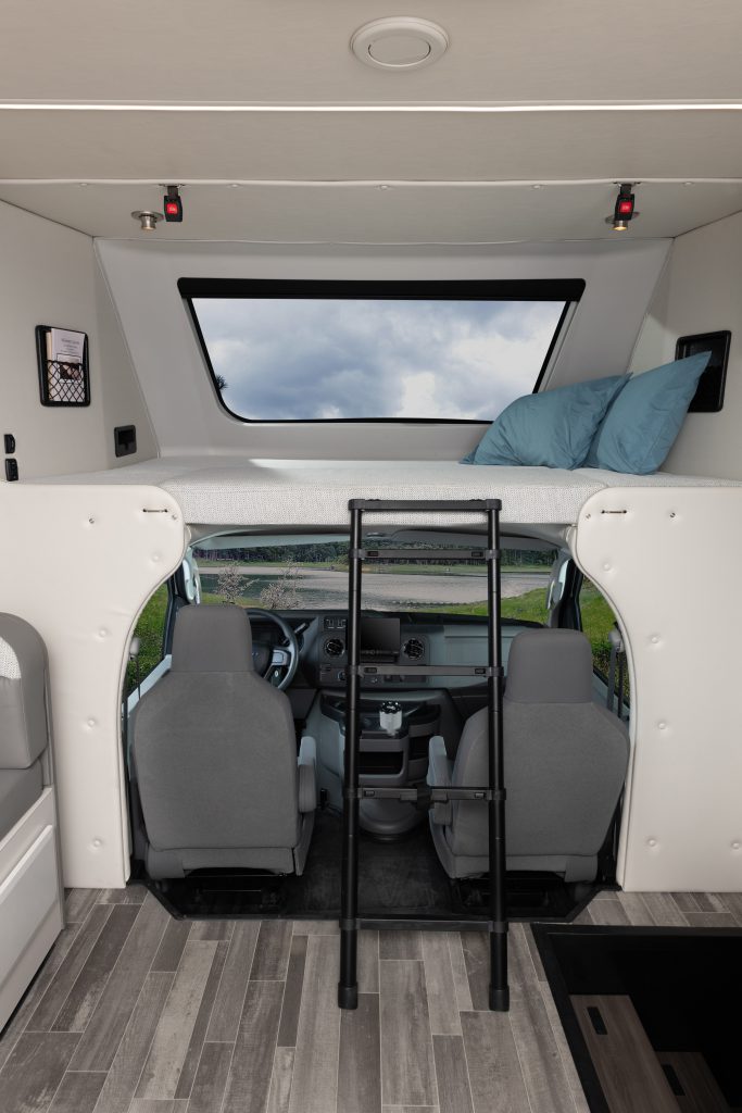 2025 Incline - The Perfect First Class A RV - Holiday Rambler